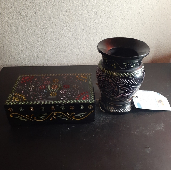 Bachmara | Accents | Exquisite Nwt Bachmara Art Tunisia Inlay Etched Soapstone Box Bud Vase Set ...